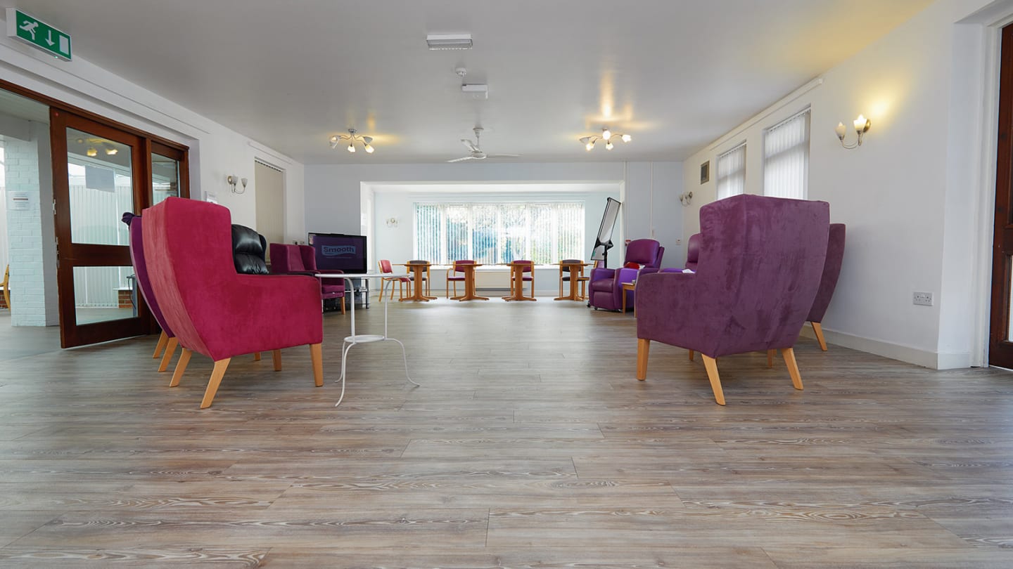 Project: Mary Ann Hospice, Nuneaton | Amtico Commercial
